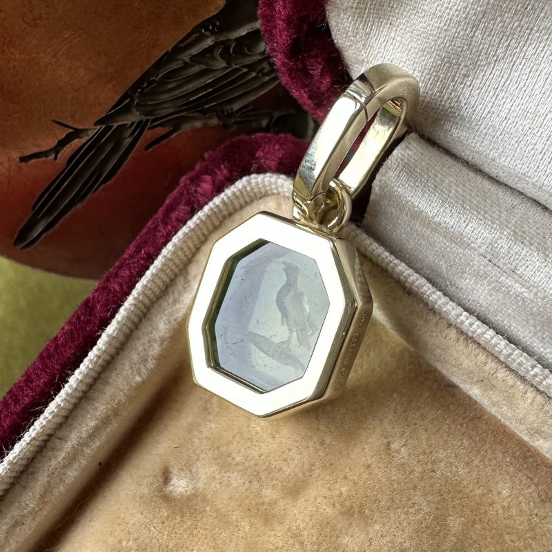 Game Old Bird Classic Pendant – Bauble Magpie